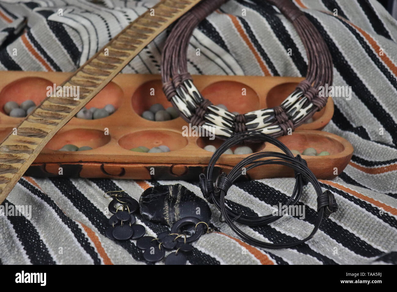 Zimbabwe market hi-res stock photography and images - Alamy