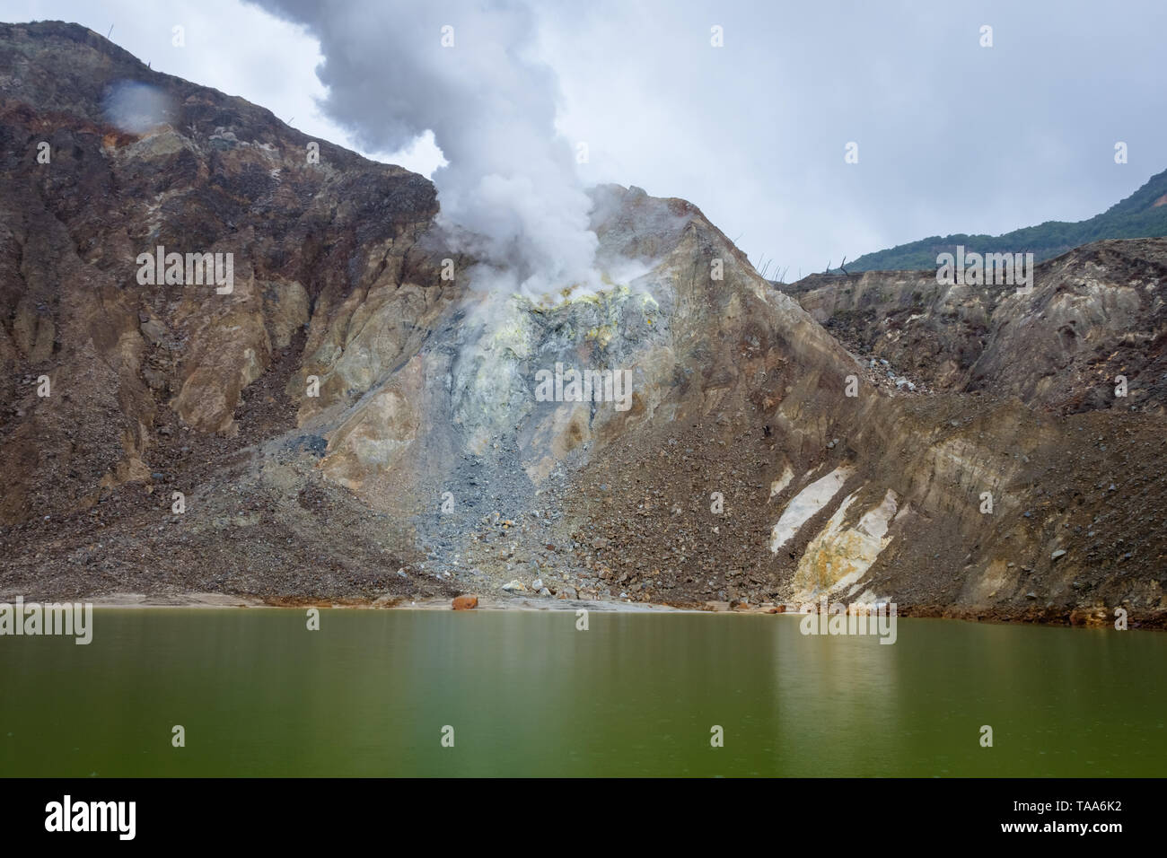 Sulfur lake hi-res stock photography and images - Alamy