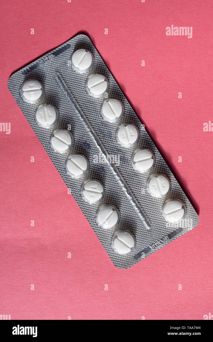 Pack Of Tablets High Resolution Stock Photography and Images - Alamy