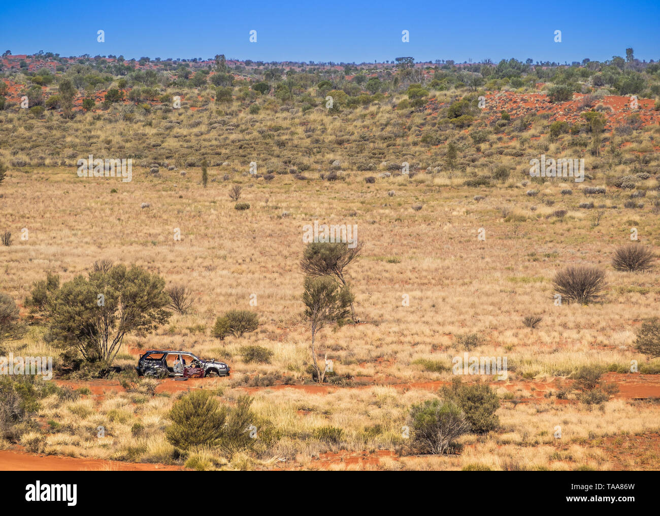 Australia bush abandoned car hi-res stock photography and images - Alamy