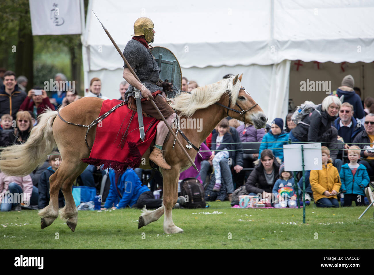 Ermine Street Guard show Imperial Roman Army at Wrest Park, England ...