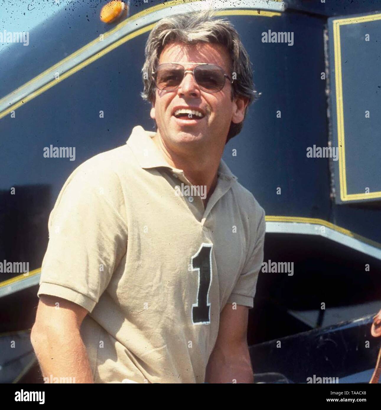 William devane hi-res stock photography and images - Alamy