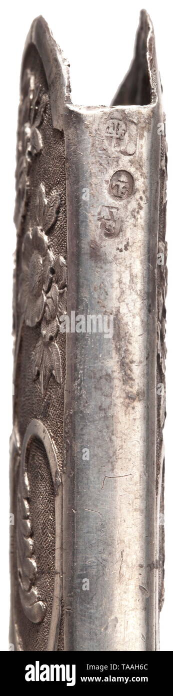 A silver-mounted deluxe sabre, Vienna, circa 1810 Slightly curved ...