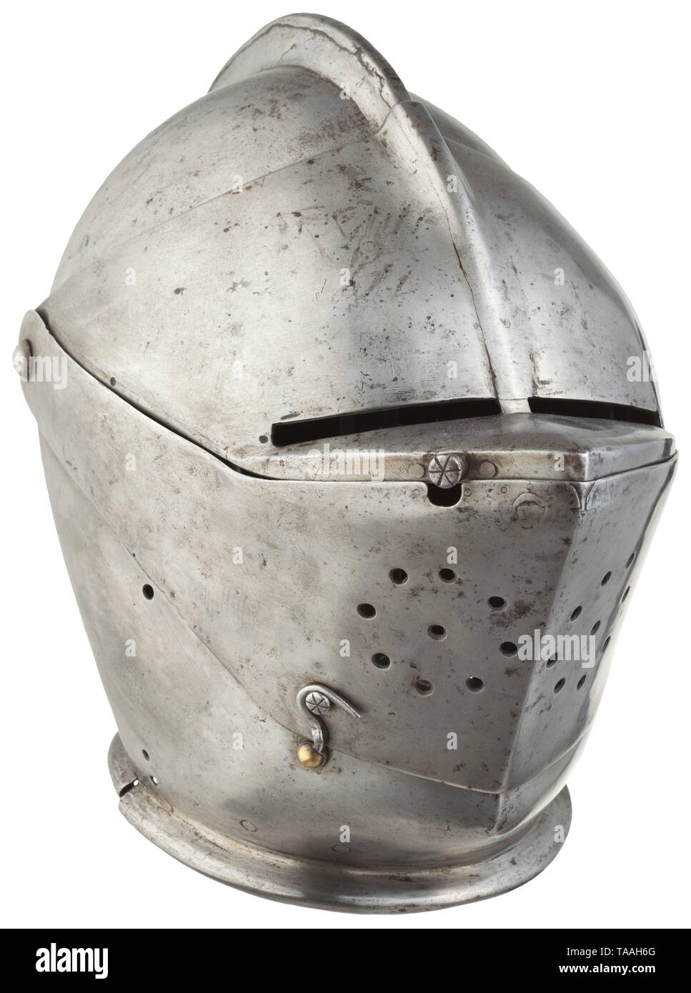 A German close helmet, presumably Saxony, circa 1580 Two-piece skull ...