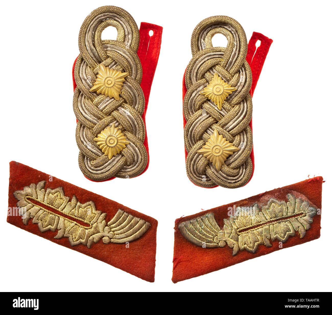 Shoulder insignia hi-res stock photography and images - Alamy