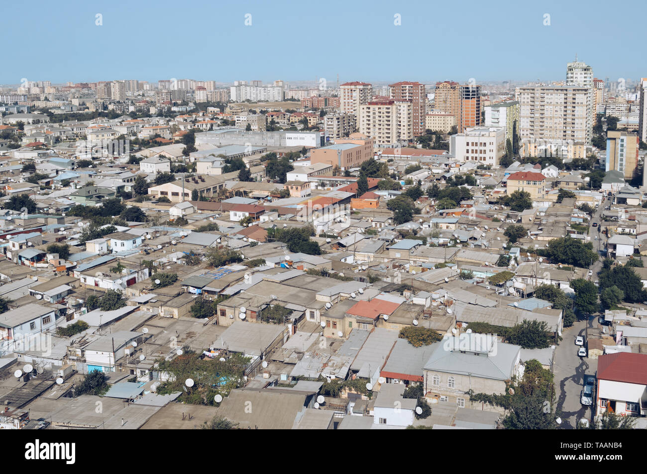Single storey buildings hi-res stock photography and images - Alamy