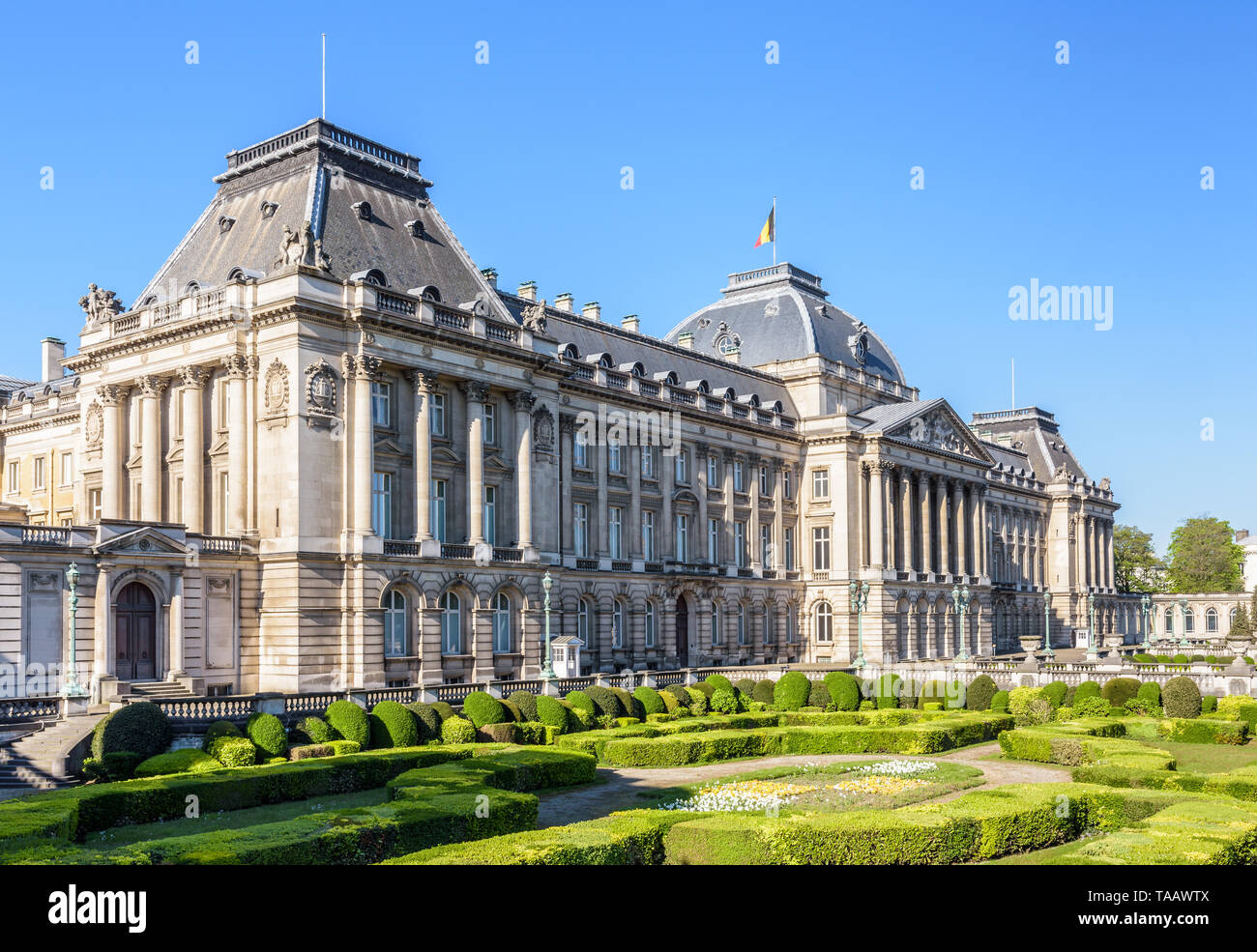 Main facade and front garden of the Royal Palace of Brussels, the ...