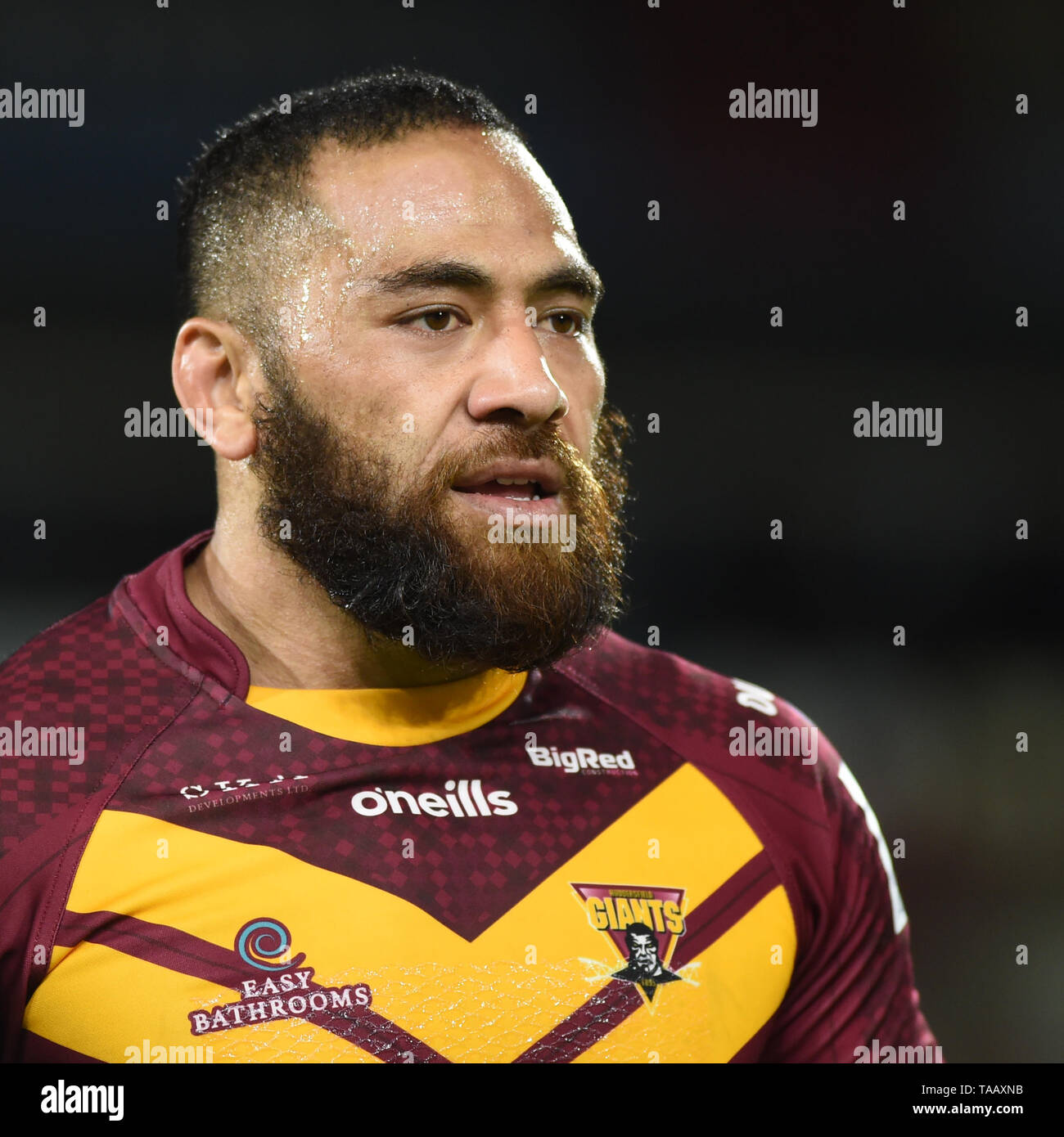 Nrl stadium hi-res stock photography and images - Alamy