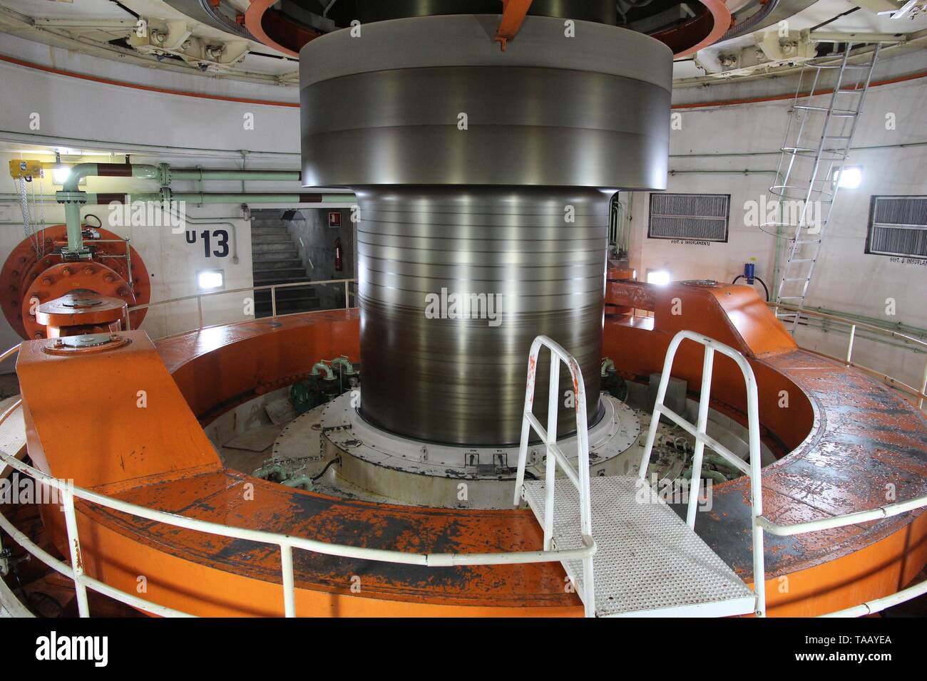 Turbine shaft hi-res stock photography and images - Alamy