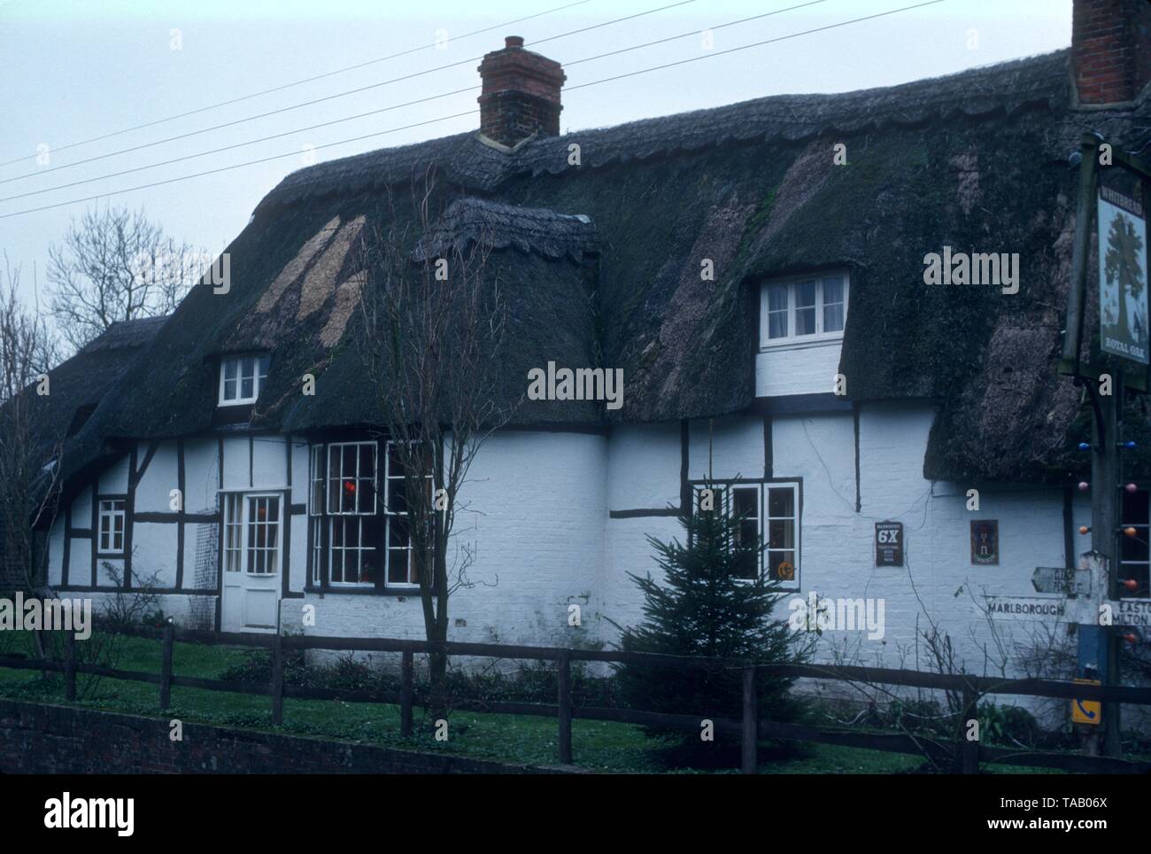 A pub with old thatch before renewal, UK Stock Photo - Alamy