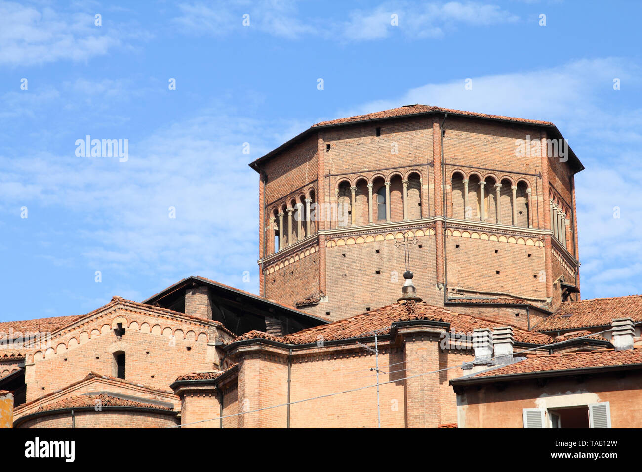 Piacenza cathedral hi-res stock photography and images - Alamy