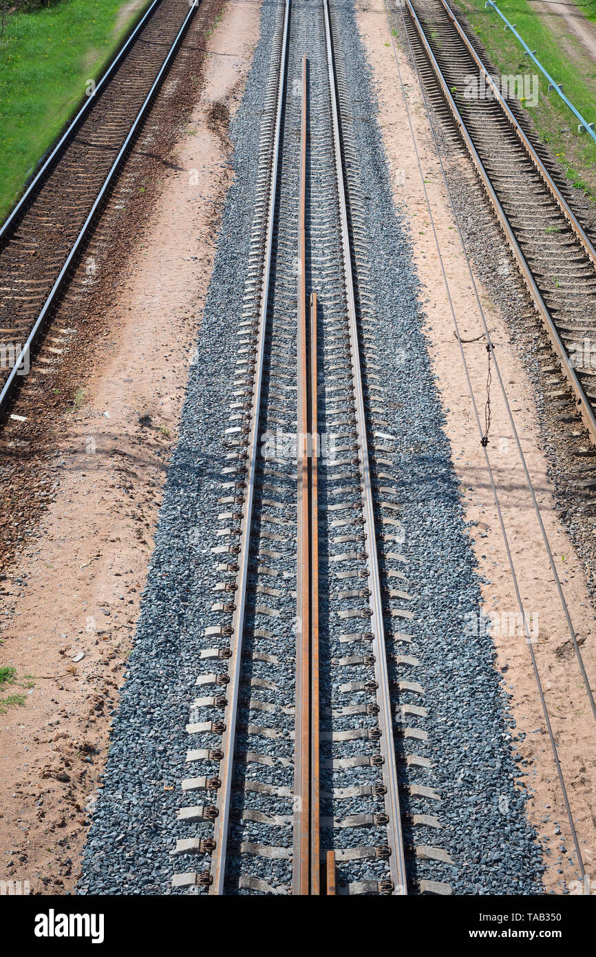 Train tracks convergence hi-res stock photography and images - Alamy