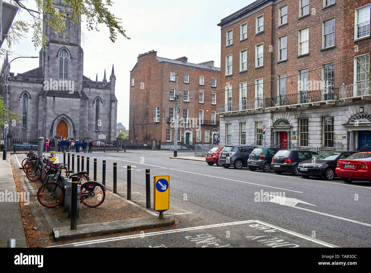 Wider streets hi-res stock photography and images - Alamy