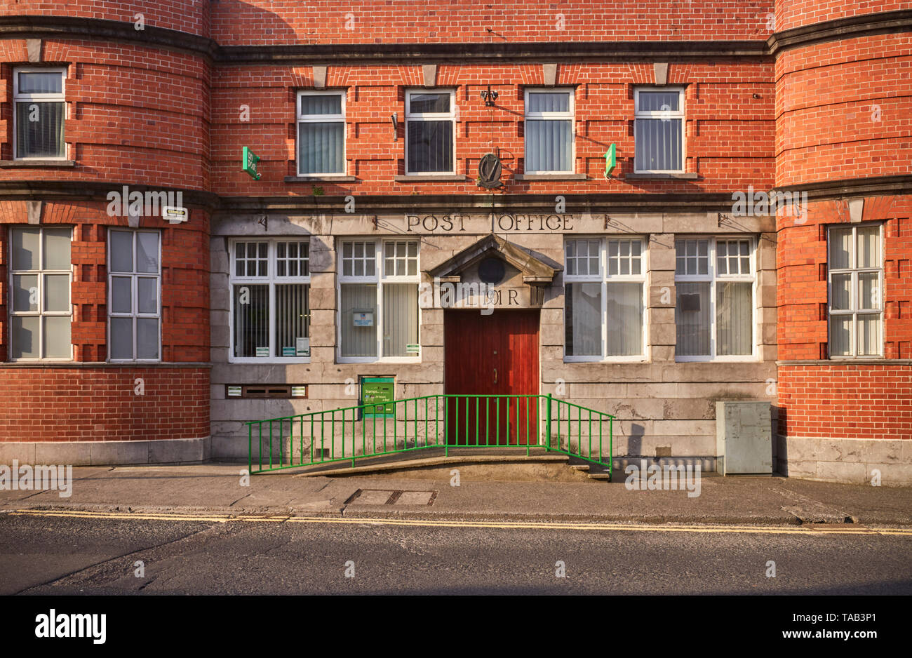 Sligo ireland building hi-res stock photography and images - Alamy