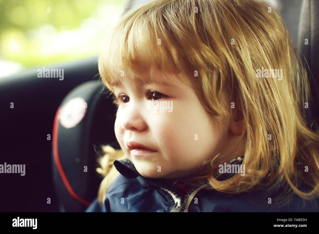 Crying child car hi-res stock photography and images - Alamy