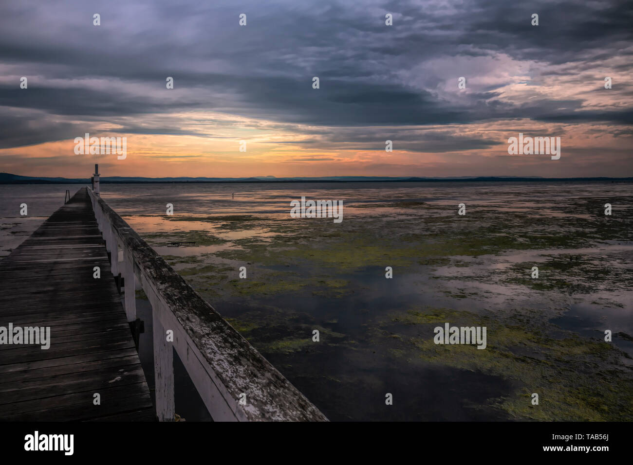 Fresh water tidal lake hi-res stock photography and images - Alamy