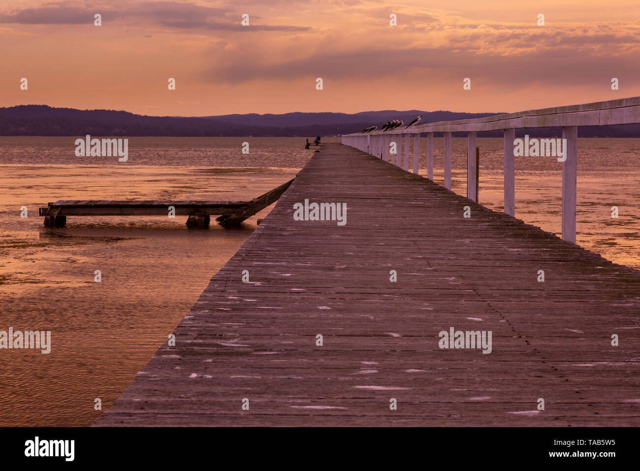 Fresh water tidal lake hi-res stock photography and images - Alamy