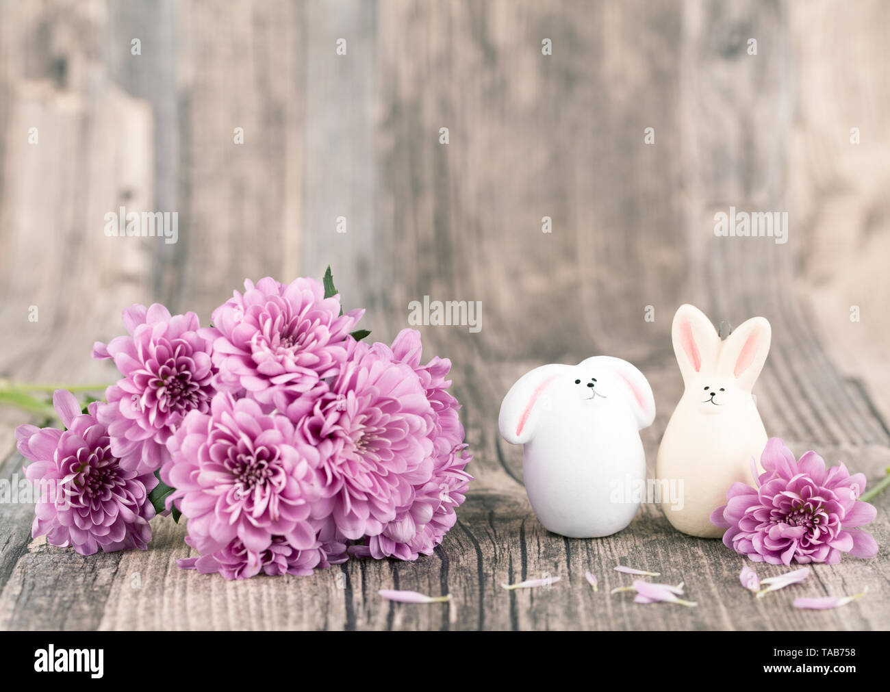 Floral easter background hi-res stock photography and images - Alamy