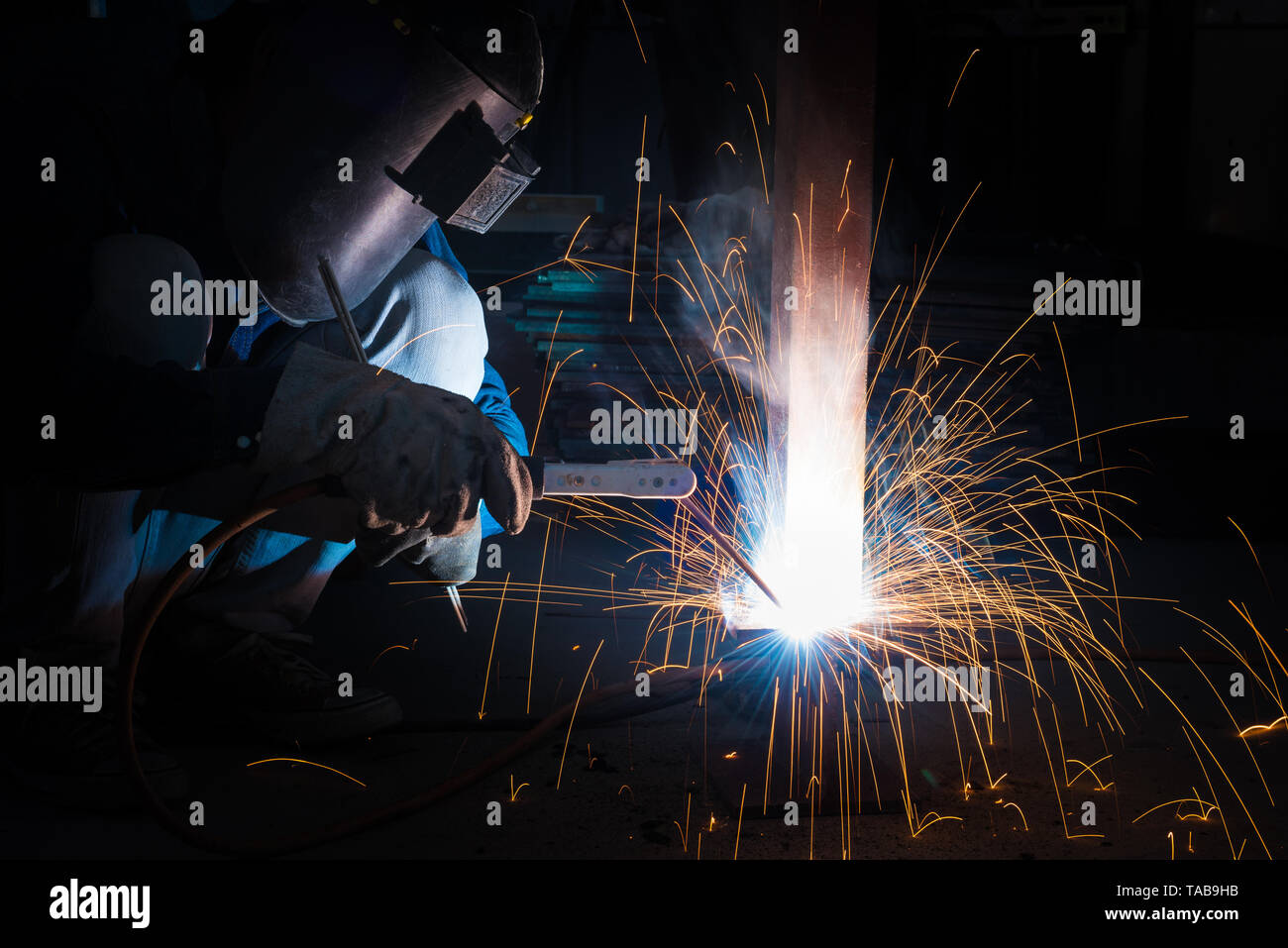 Welder mask hi-res stock photography and images - Alamy