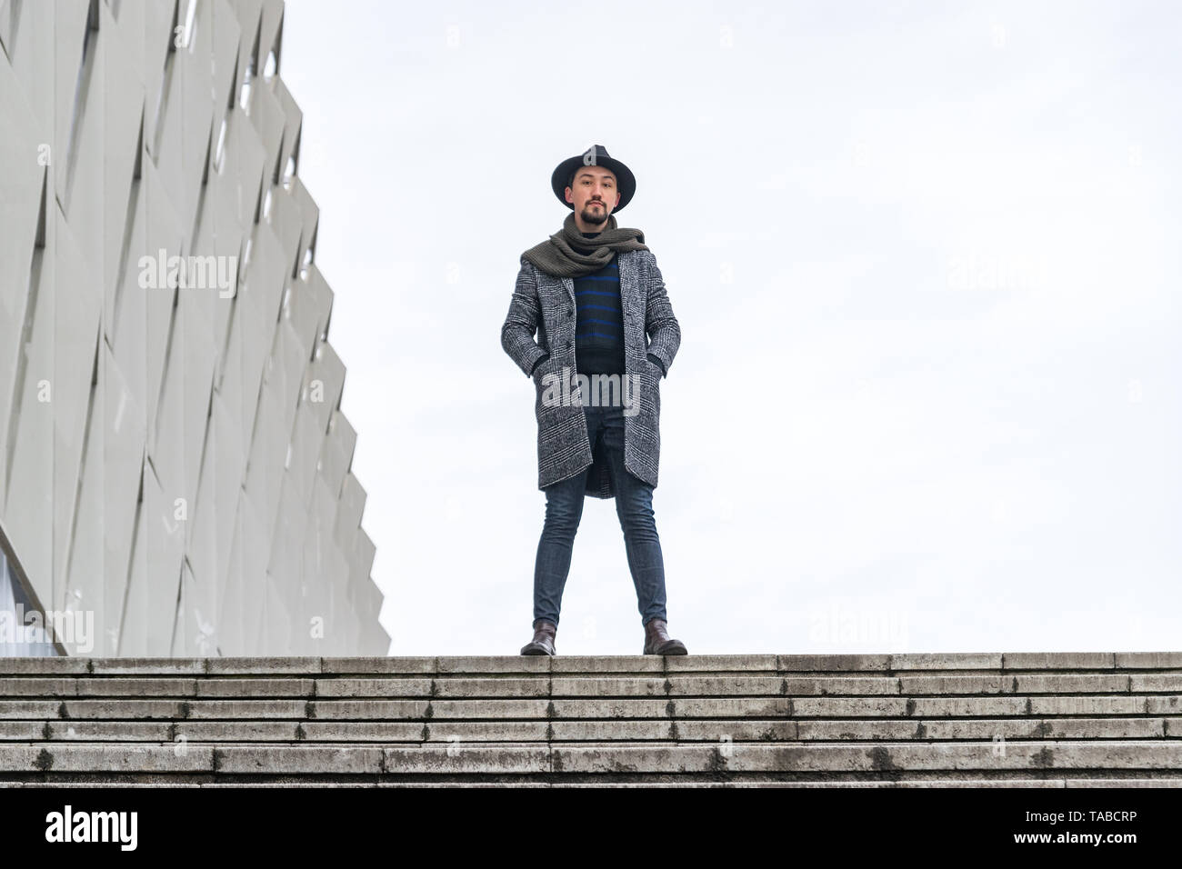 Power pose hi-res stock photography and images - Alamy
