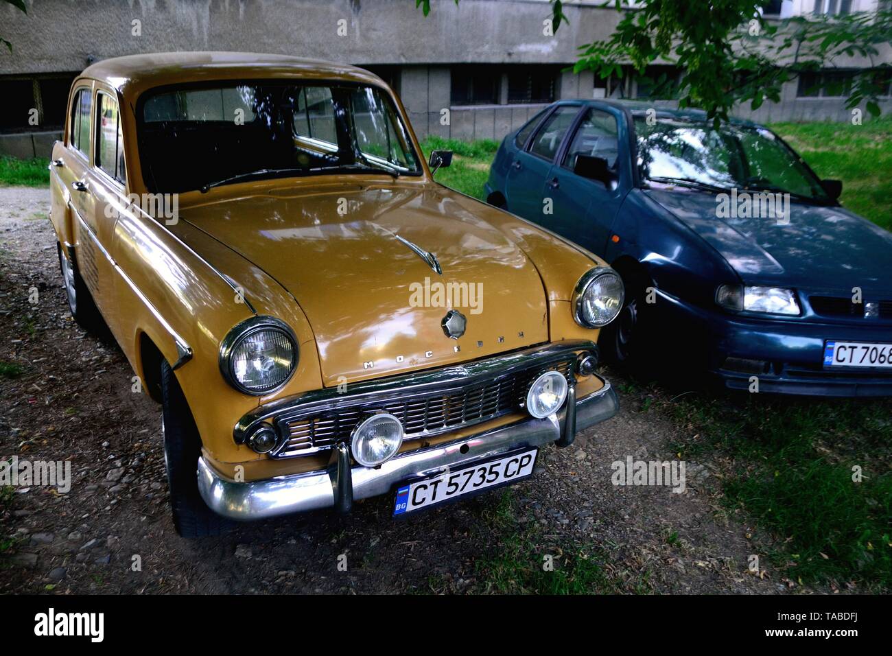 Soviet era cars hi-res stock photography and images - Alamy