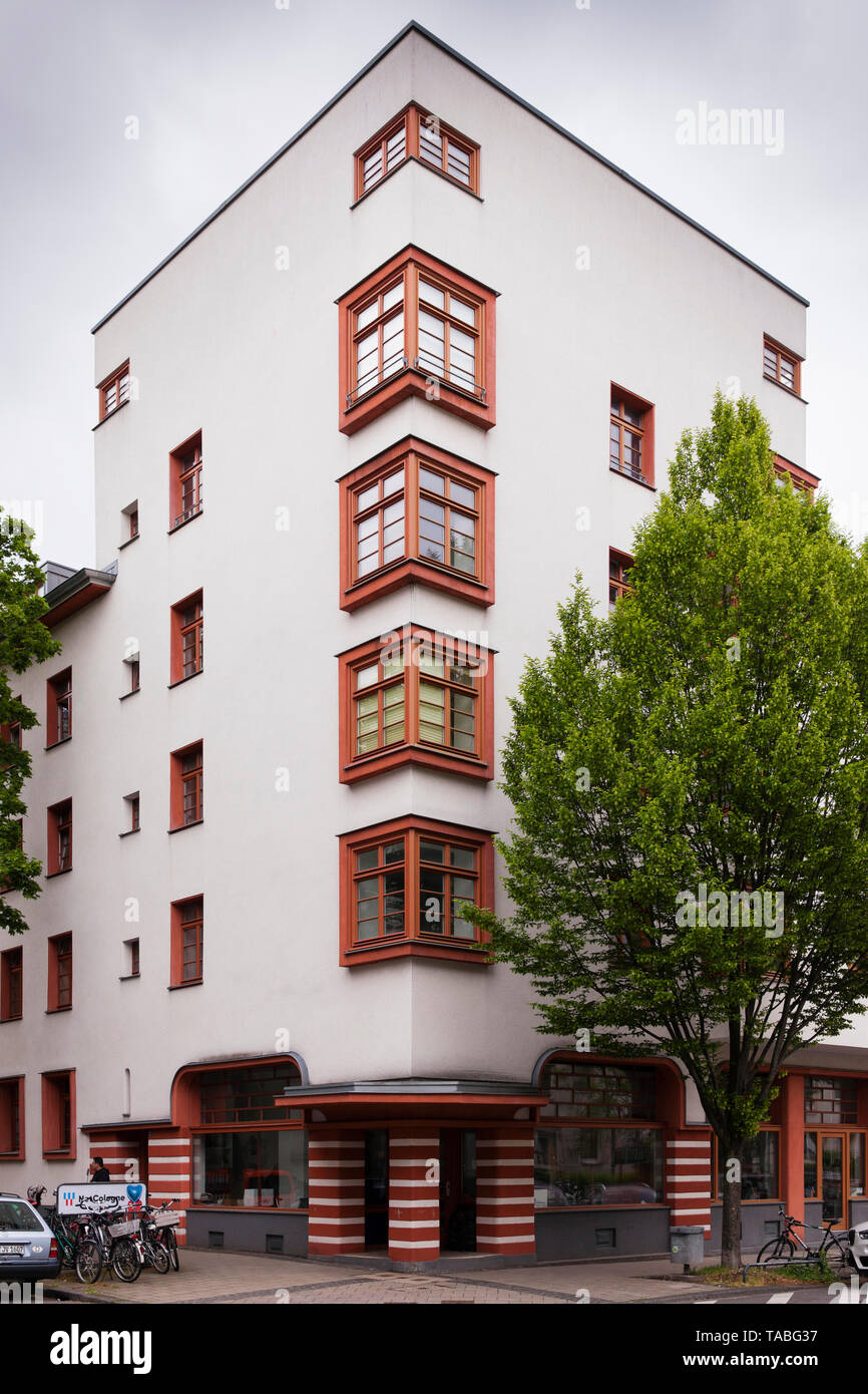 the Naumann housing estate in the district Riehl, built in the years ...