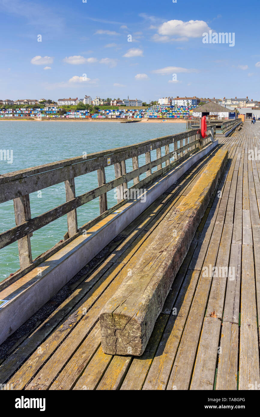 Waterside amusements hi-res stock photography and images - Alamy