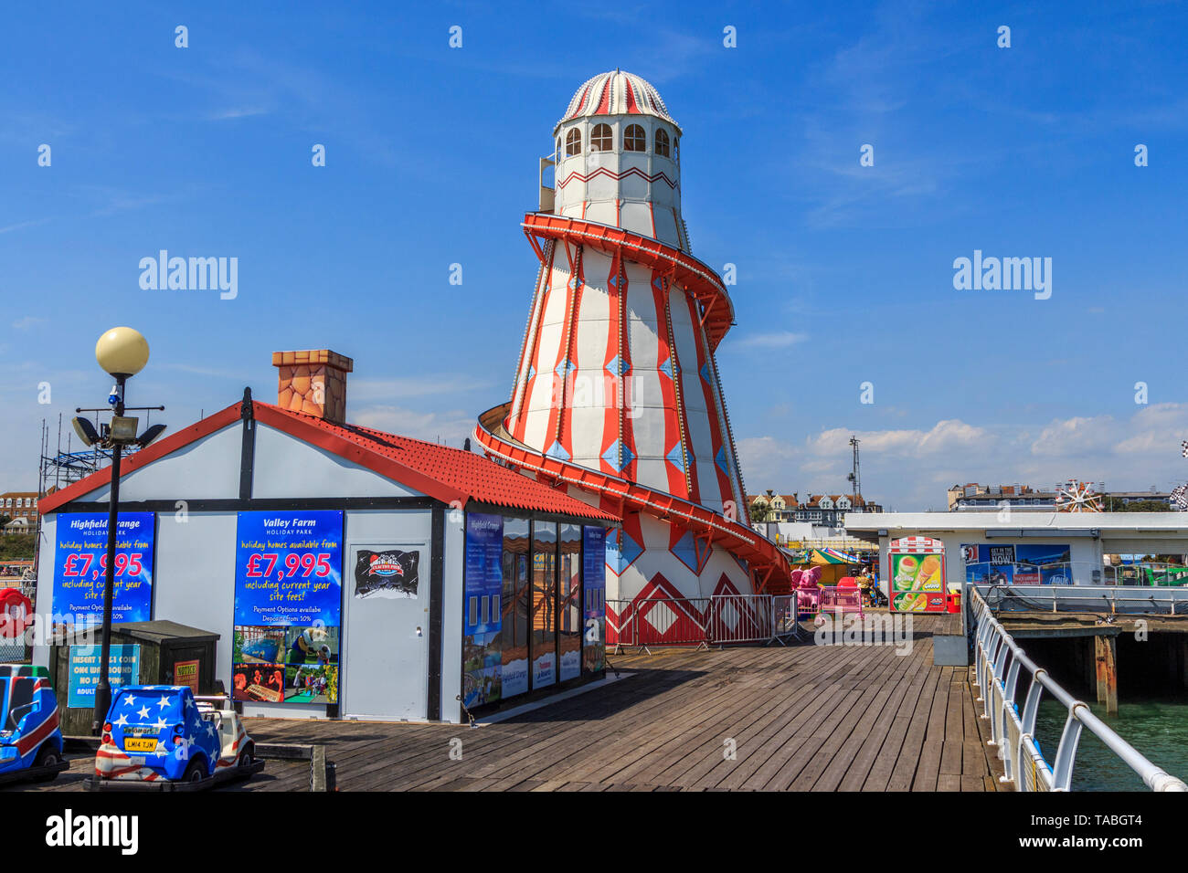 Fun clacton pier hi-res stock photography and images - Alamy