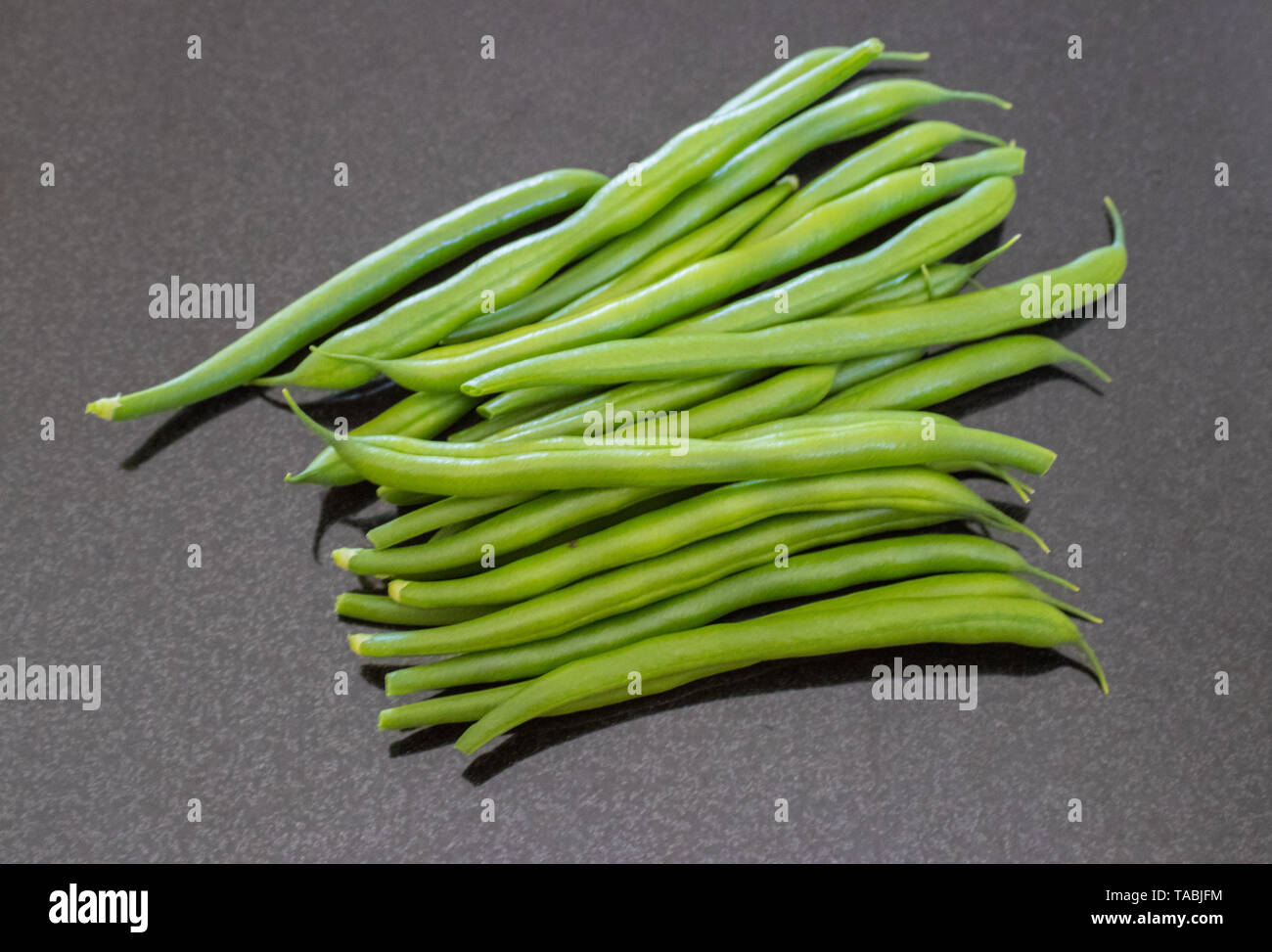 French beans plant uk hi-res stock photography and images - Alamy