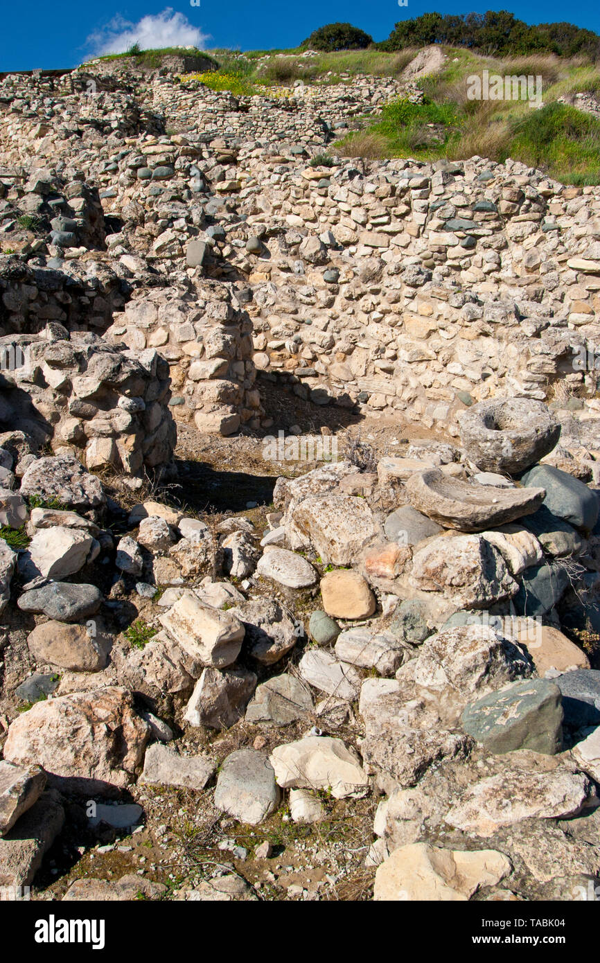 Neolithic implements of stone hi-res stock photography and images - Alamy