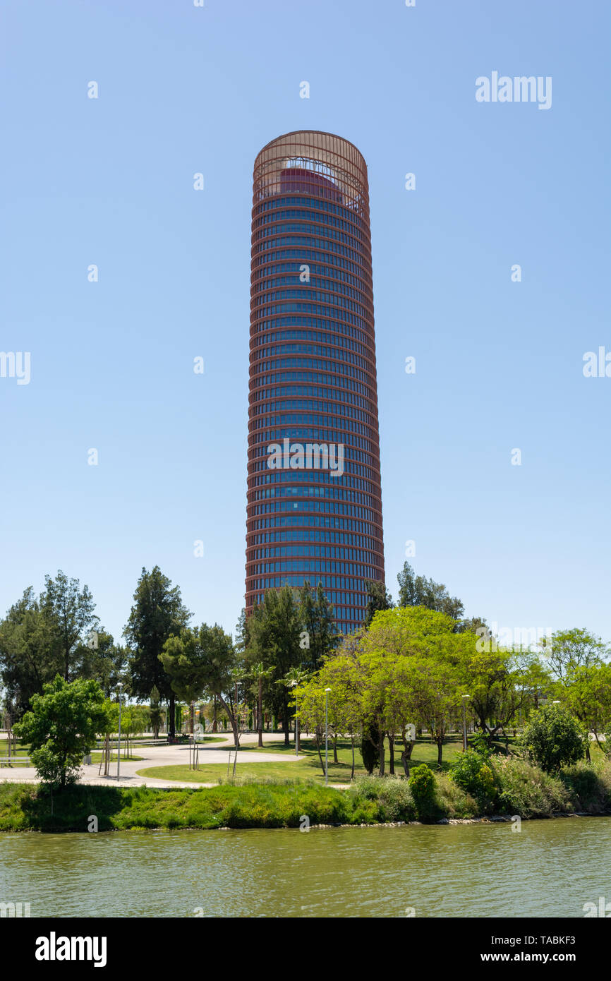 Torre Sevilla, tall, round office and hotel skyscraper in Seville ...