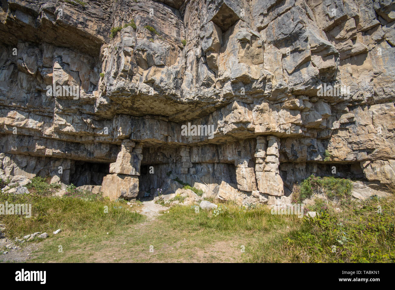 Winspit Quarry near Worth Matravers, Dorset, UK Stock Photo - Alamy