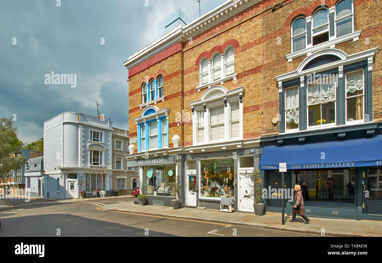 Triple arched windows hi-res stock photography and images - Alamy