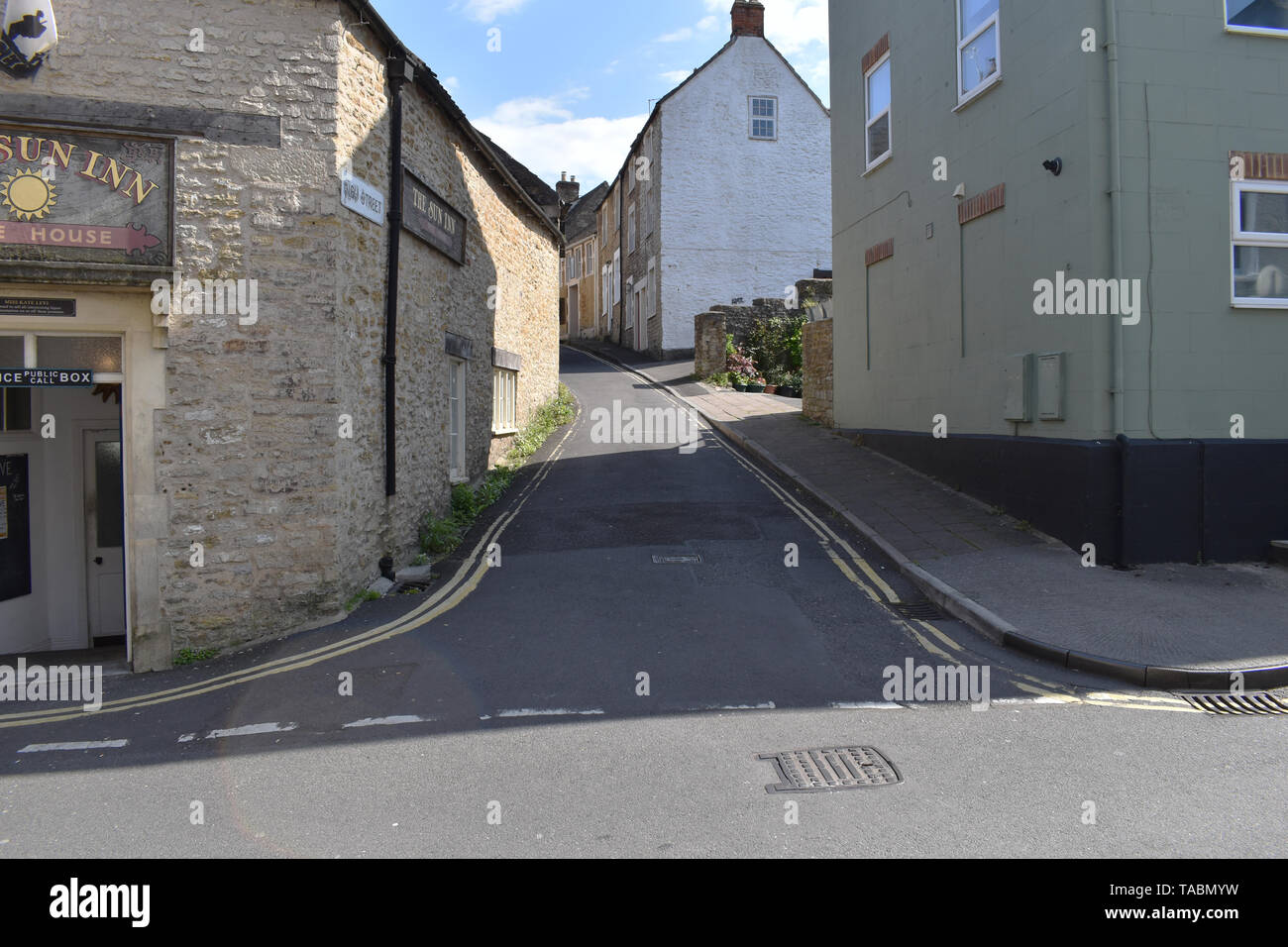 No parking in high street hi-res stock photography and images - Alamy