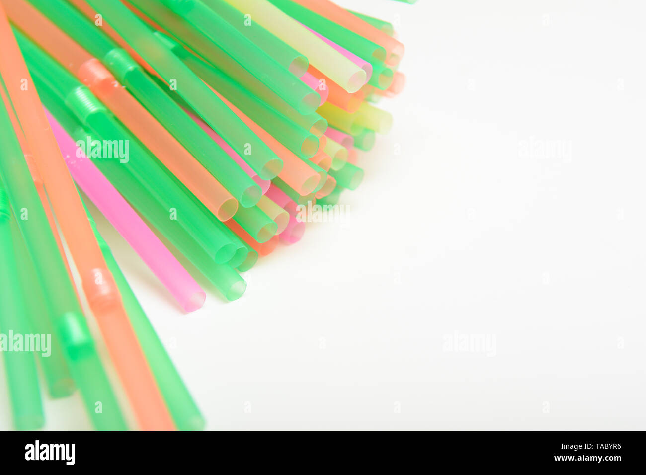 Plastic drinking straws, Single use plastic straw Stock Photo - Alamy