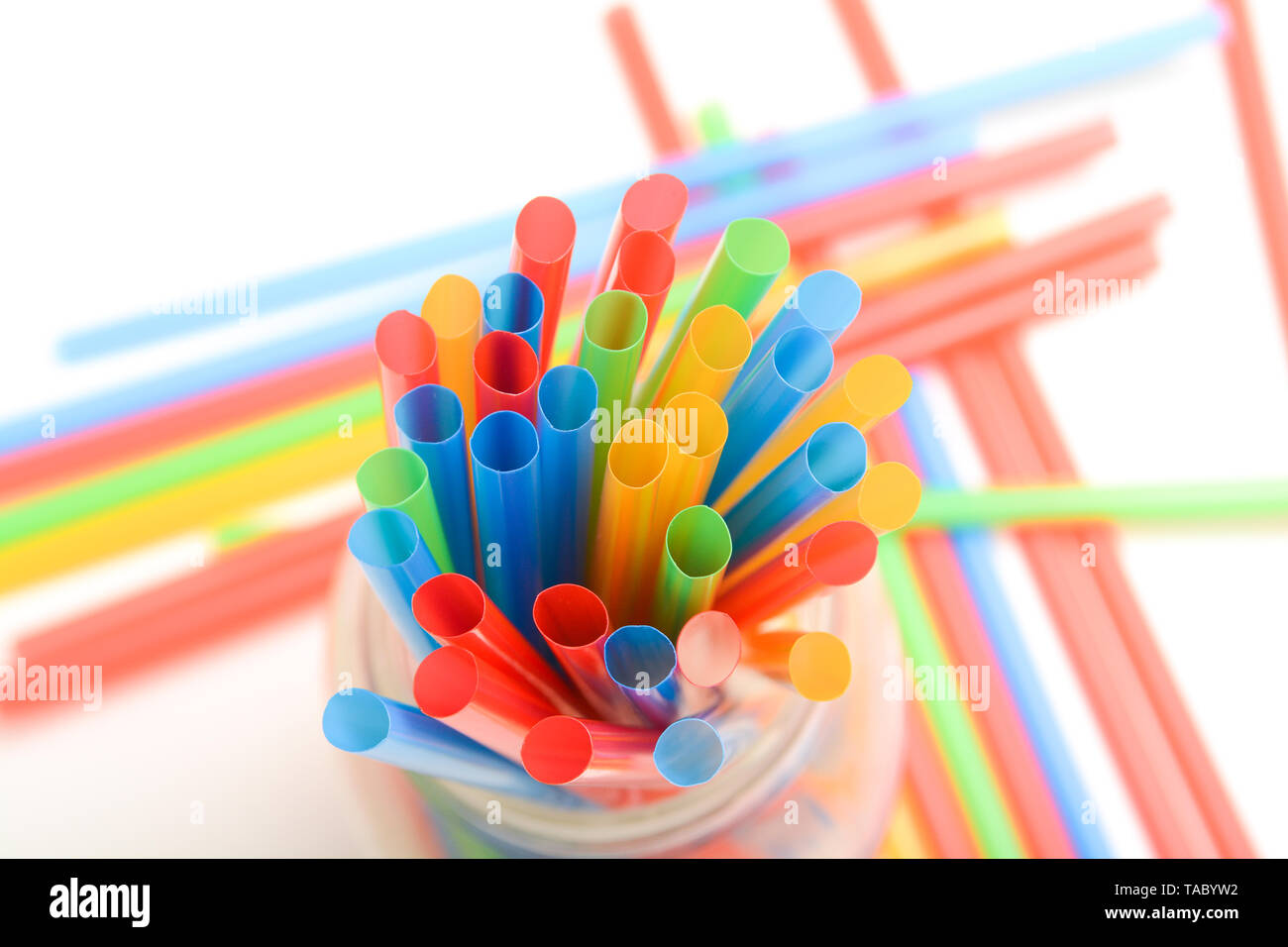 Plastic drinking straws, Single use plastic straw Stock Photo - Alamy