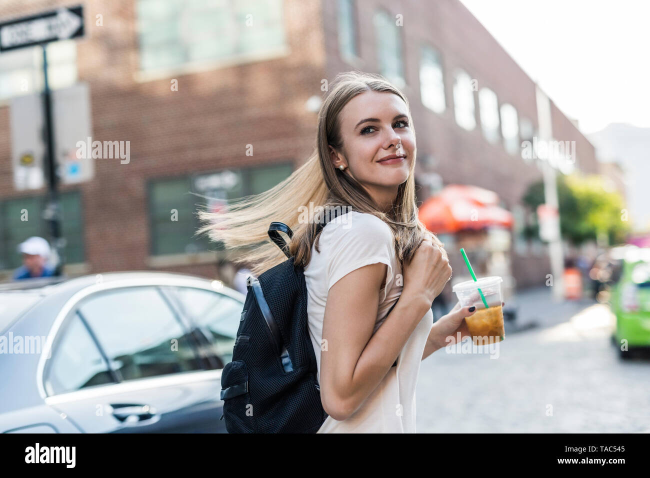 Exploring new city hi-res stock photography and images - Alamy