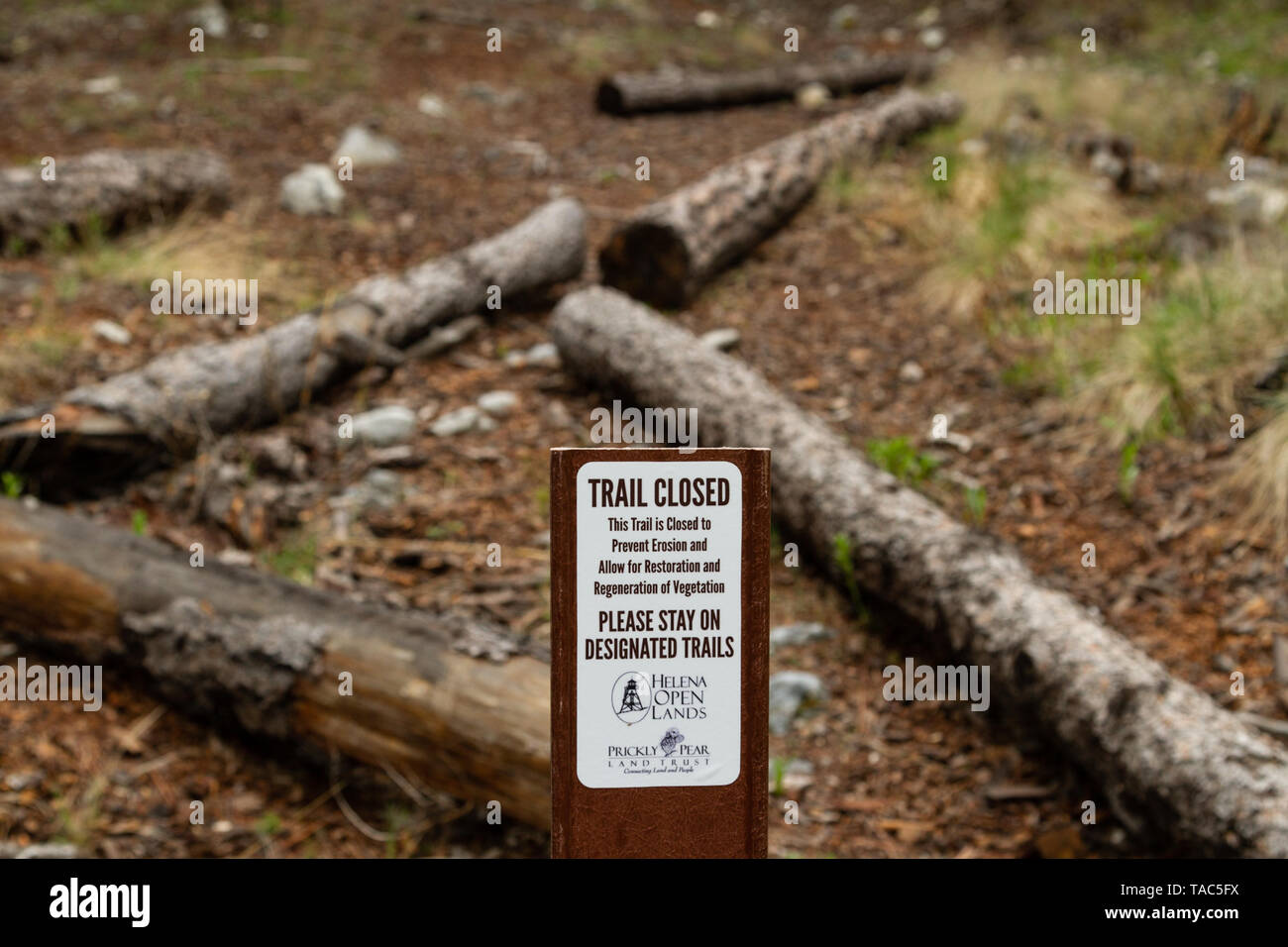 Trail closed sign to reduce erosion and cutting of switchbacks in the ...