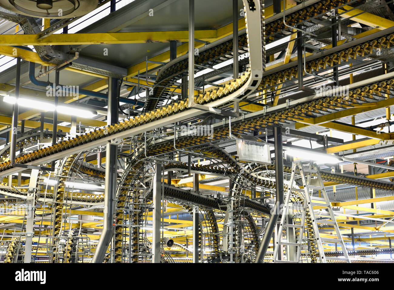 Transport conveyor hi-res stock photography and images - Alamy