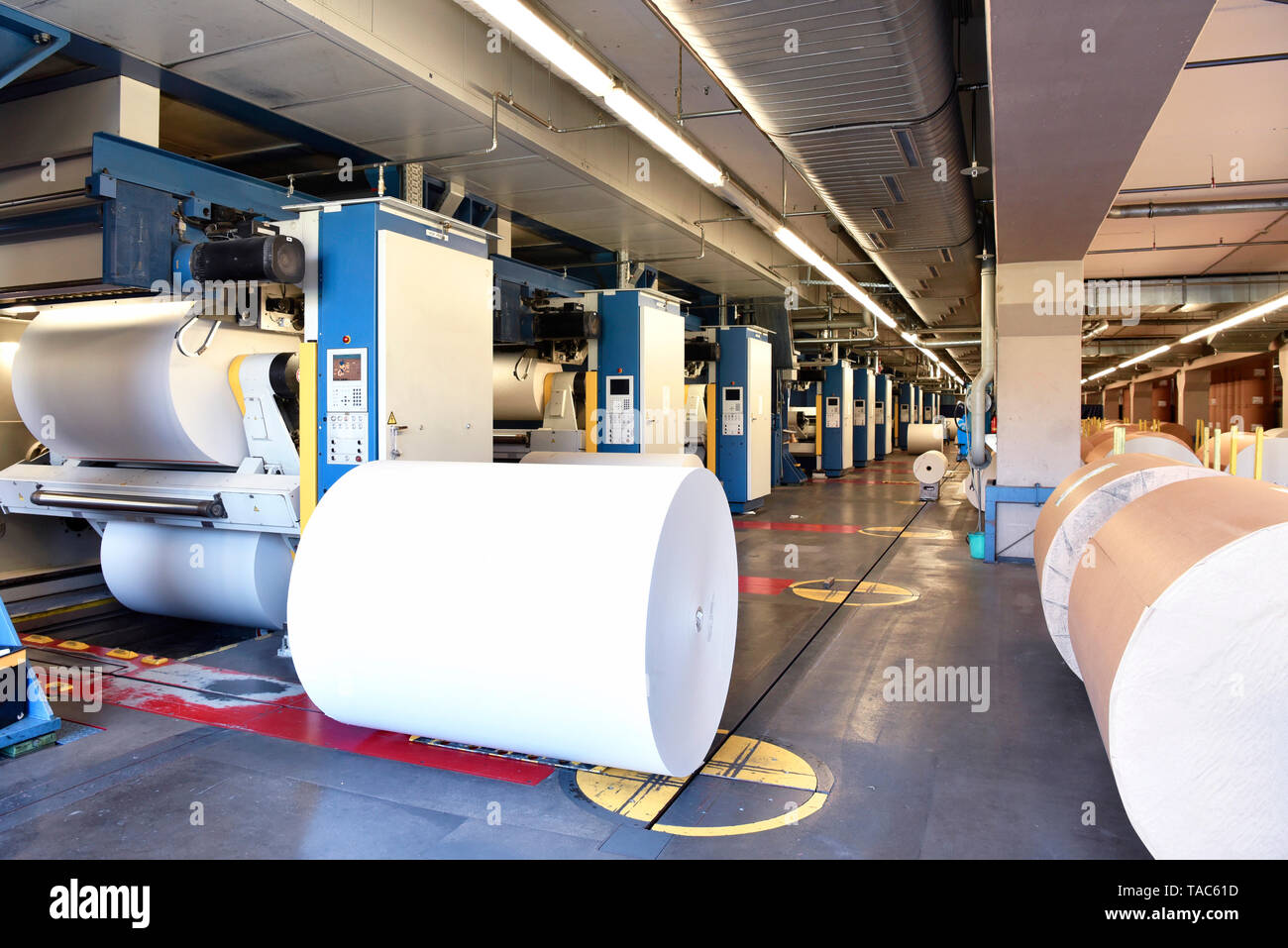 Printing Shop Paper Roll At A Printing Press Stock Photo Alamy