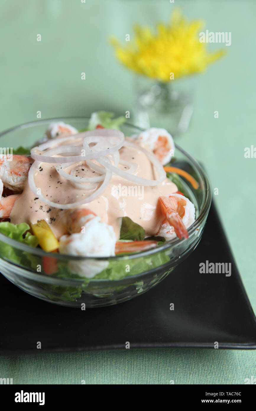 King prawn cocktail appetizer hi-res stock photography and images - Alamy