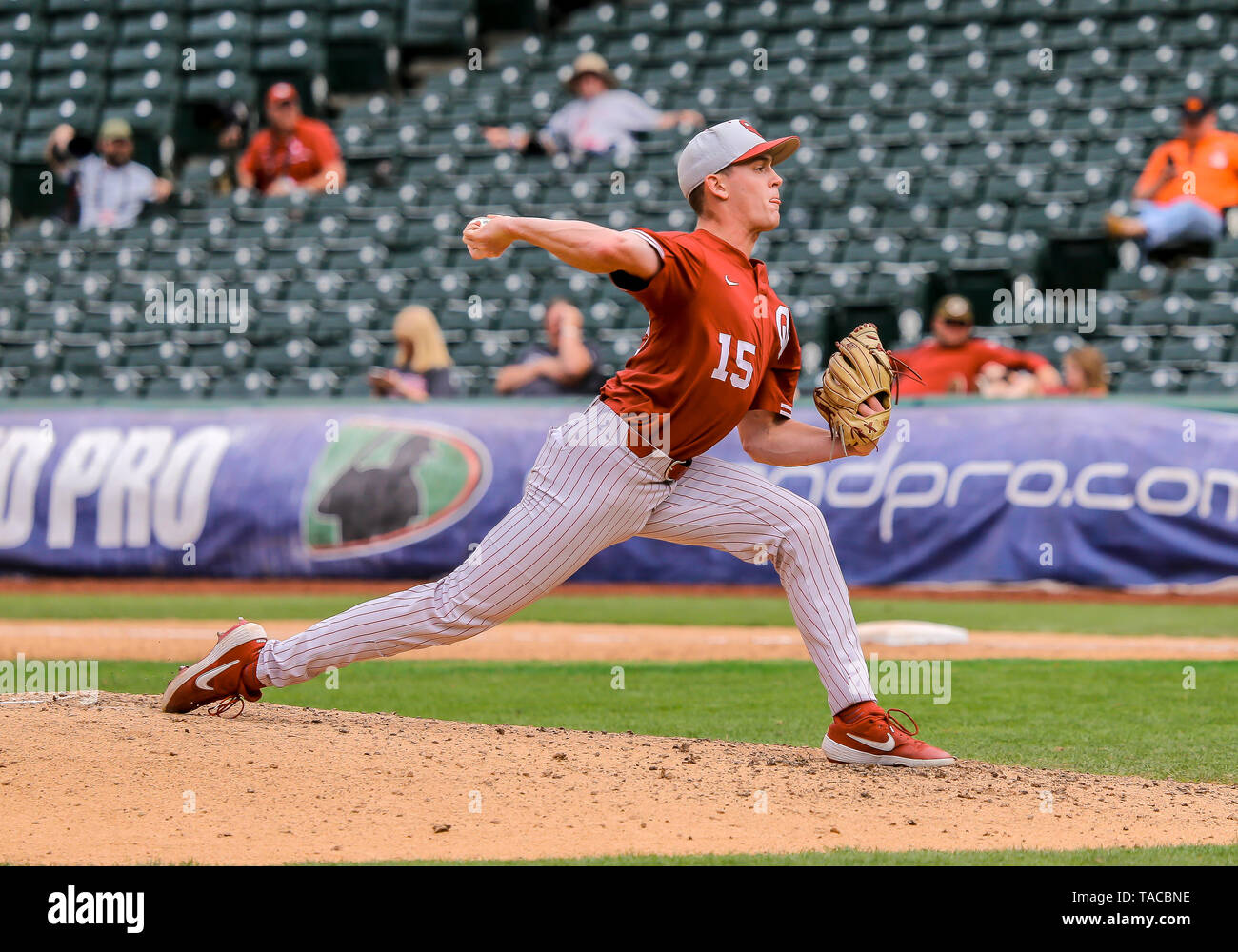 Oklahoma City, OK, USA. 23rd May, 2019. University of Oklahoma pitcher ...