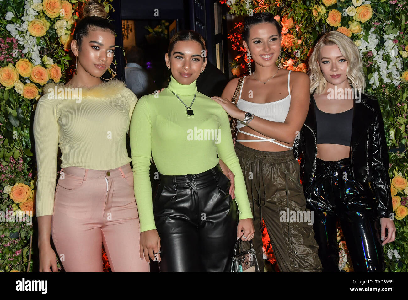 Tramp 40 jermyn street hi-res stock photography and images - Alamy