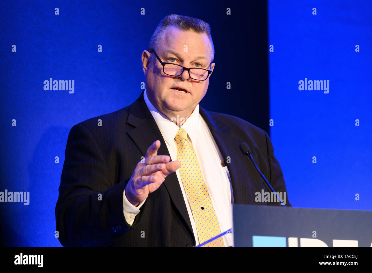 Sen jon tester hi-res stock photography and images - Alamy