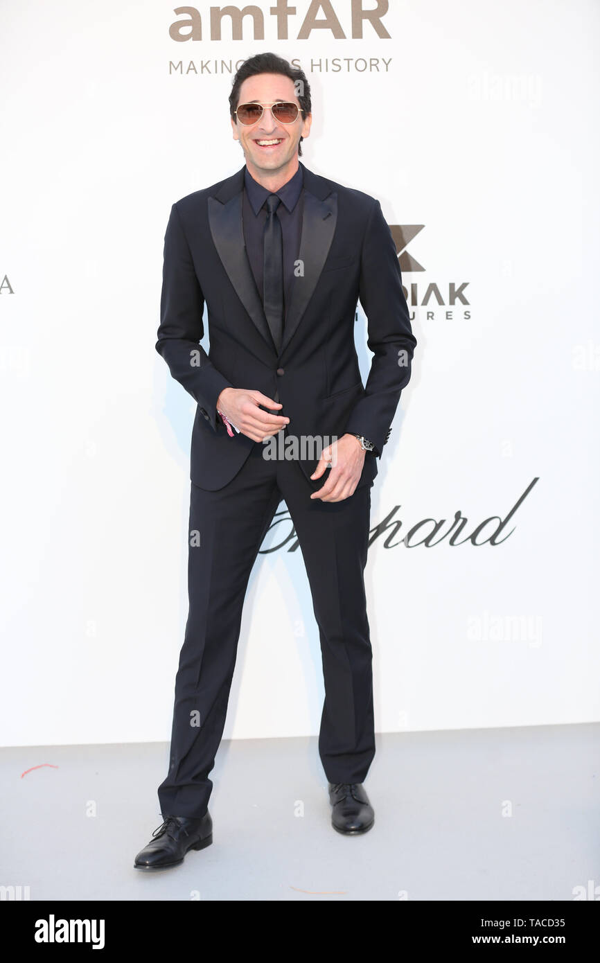 Cannes, Antibes, France. 23rd May 2019. Adrien Brody attends the amfAR ...