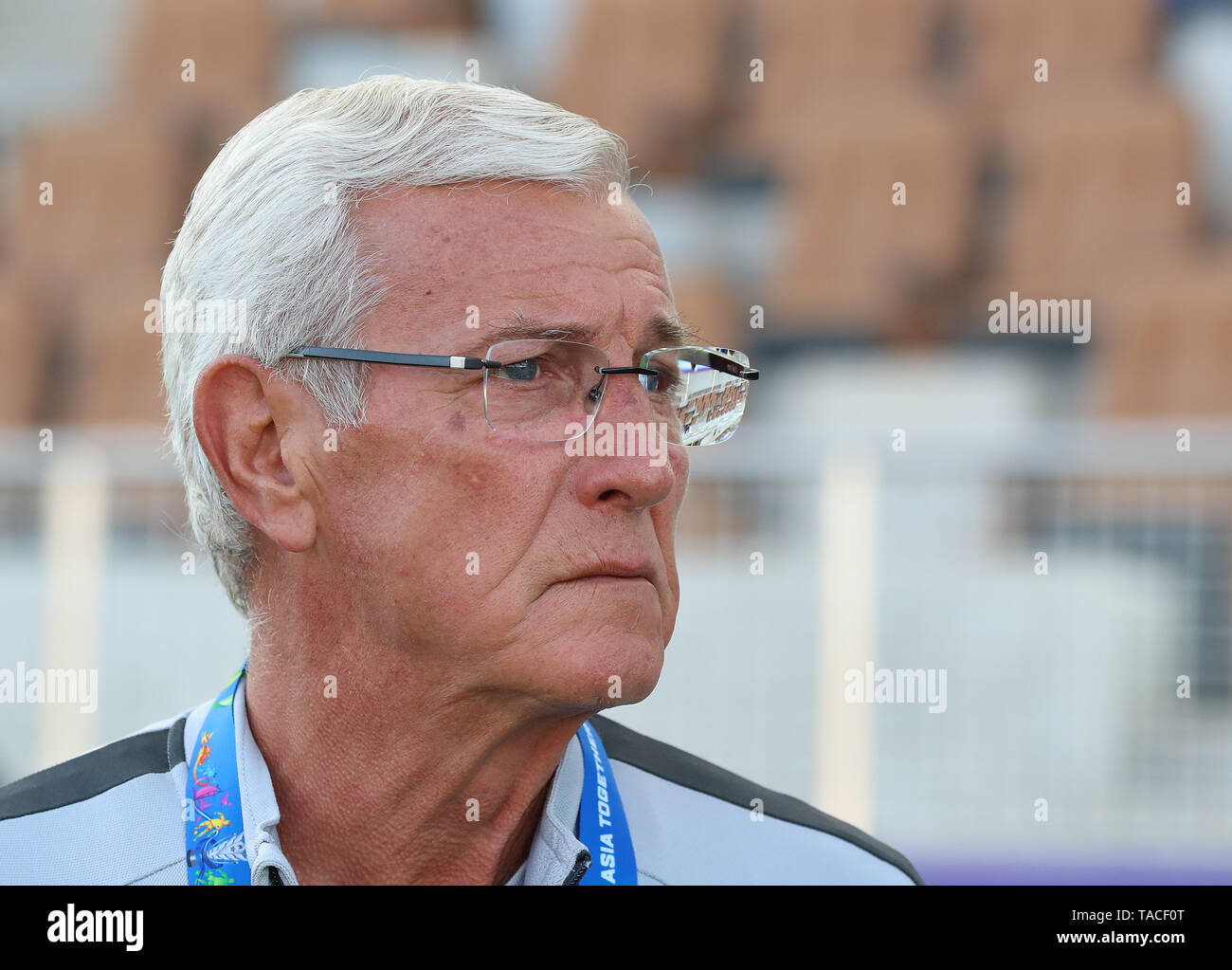 Mens appoint hi-res stock photography and images - Alamy