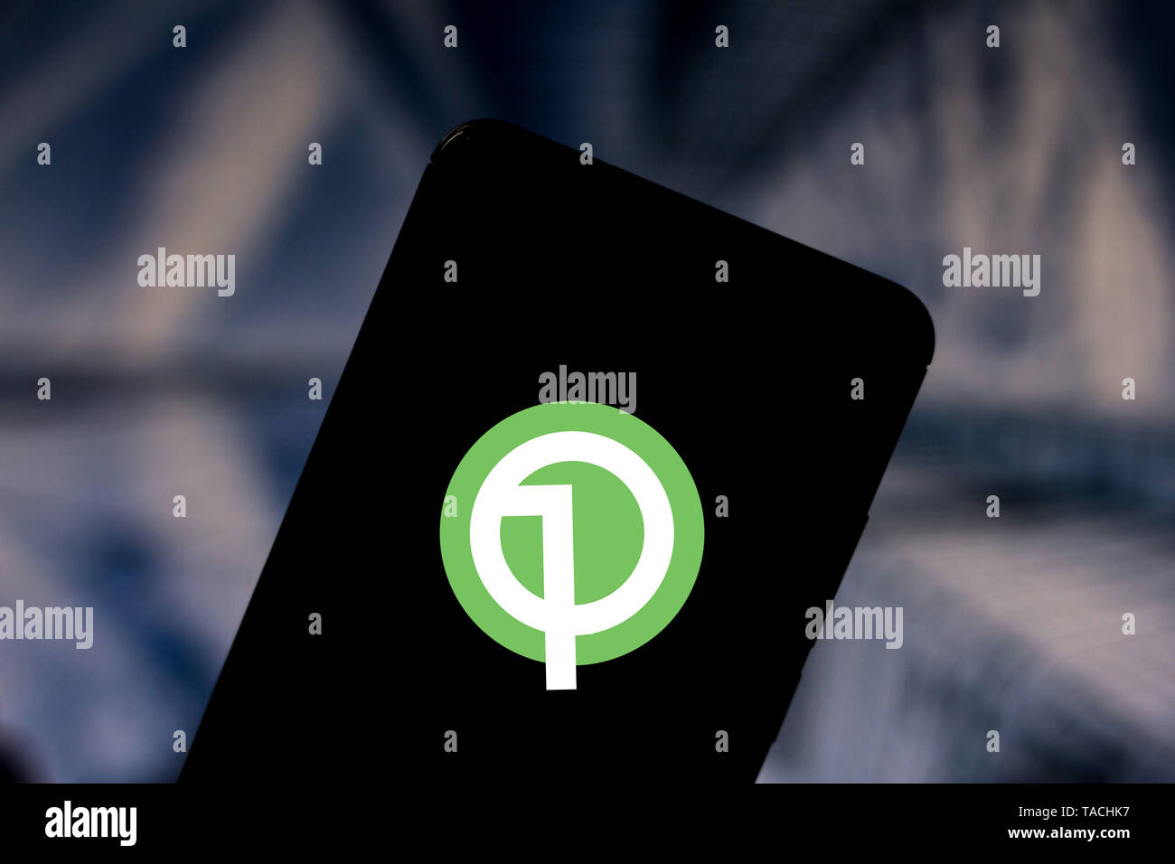 Q logo hi-res stock photography and images - Alamy