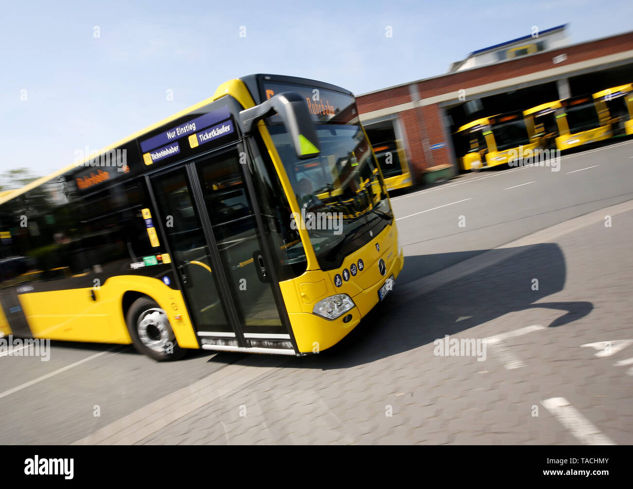 Essen, Germany. 24th May, 2019. New hybrid buses are presented at the ...