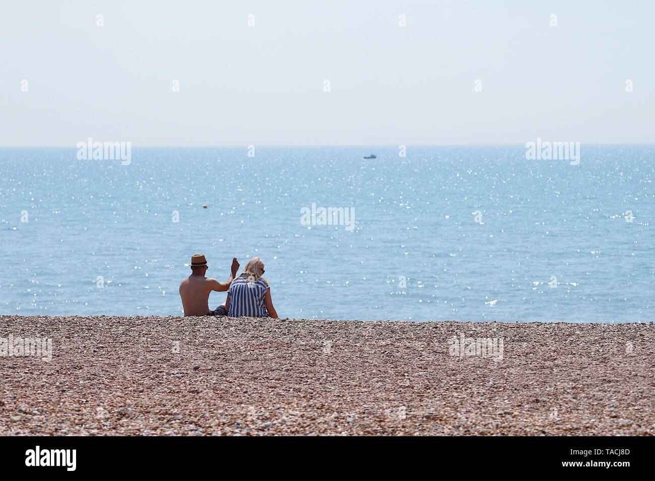 Spring sunny day 2019 uk hi-res stock photography and images - Alamy