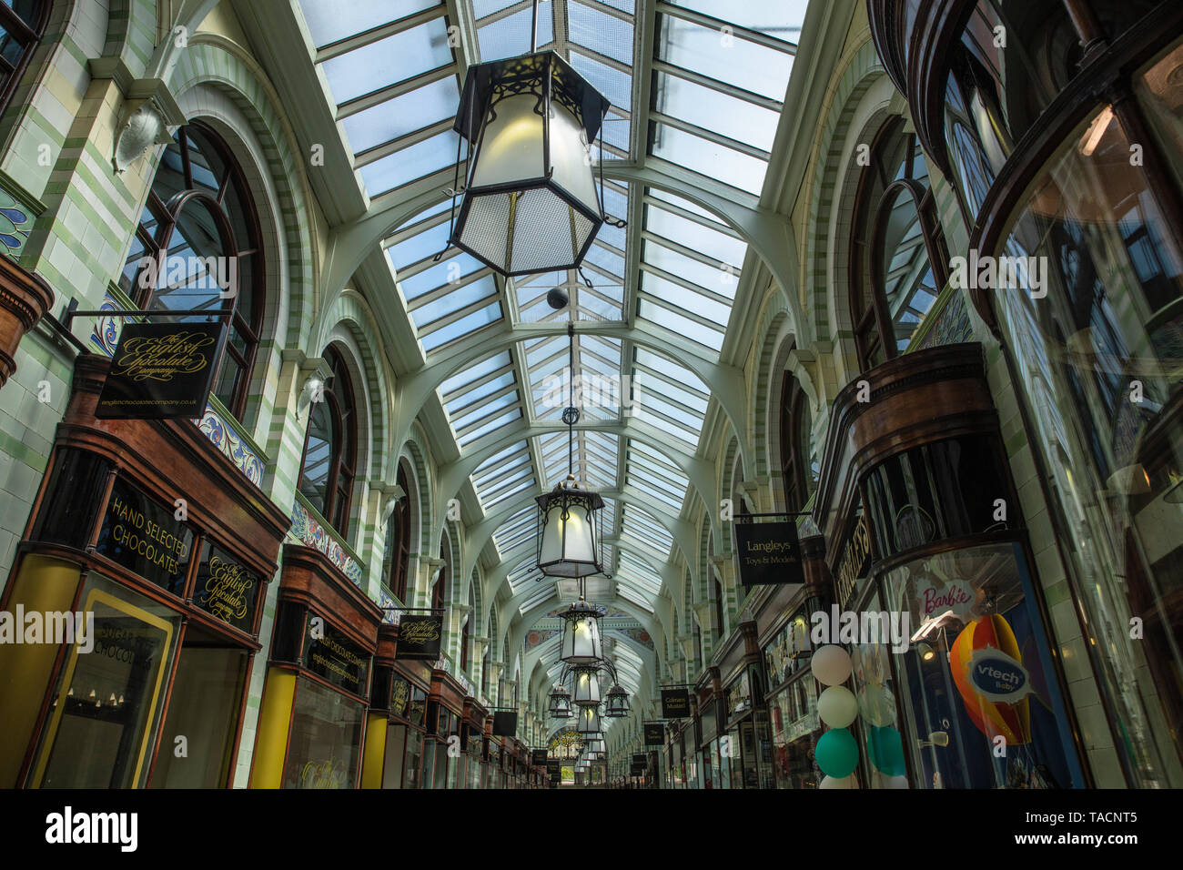 Norwich shopping centre hi-res stock photography and images - Alamy